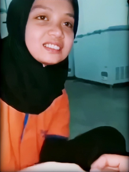 Skandal Karyawan Pabrik Nyepong Di Gudang » Birahijab